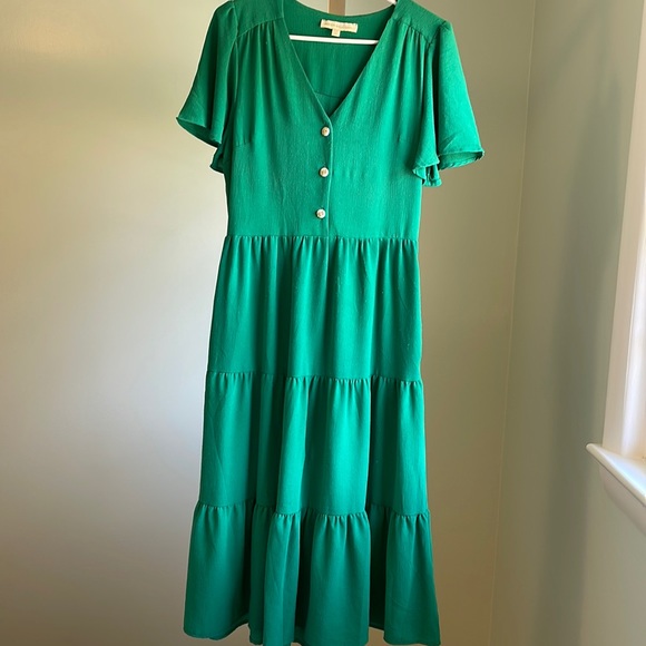 Monteau | Dresses | Monteau Flutter Sleeve Dress | Poshmark